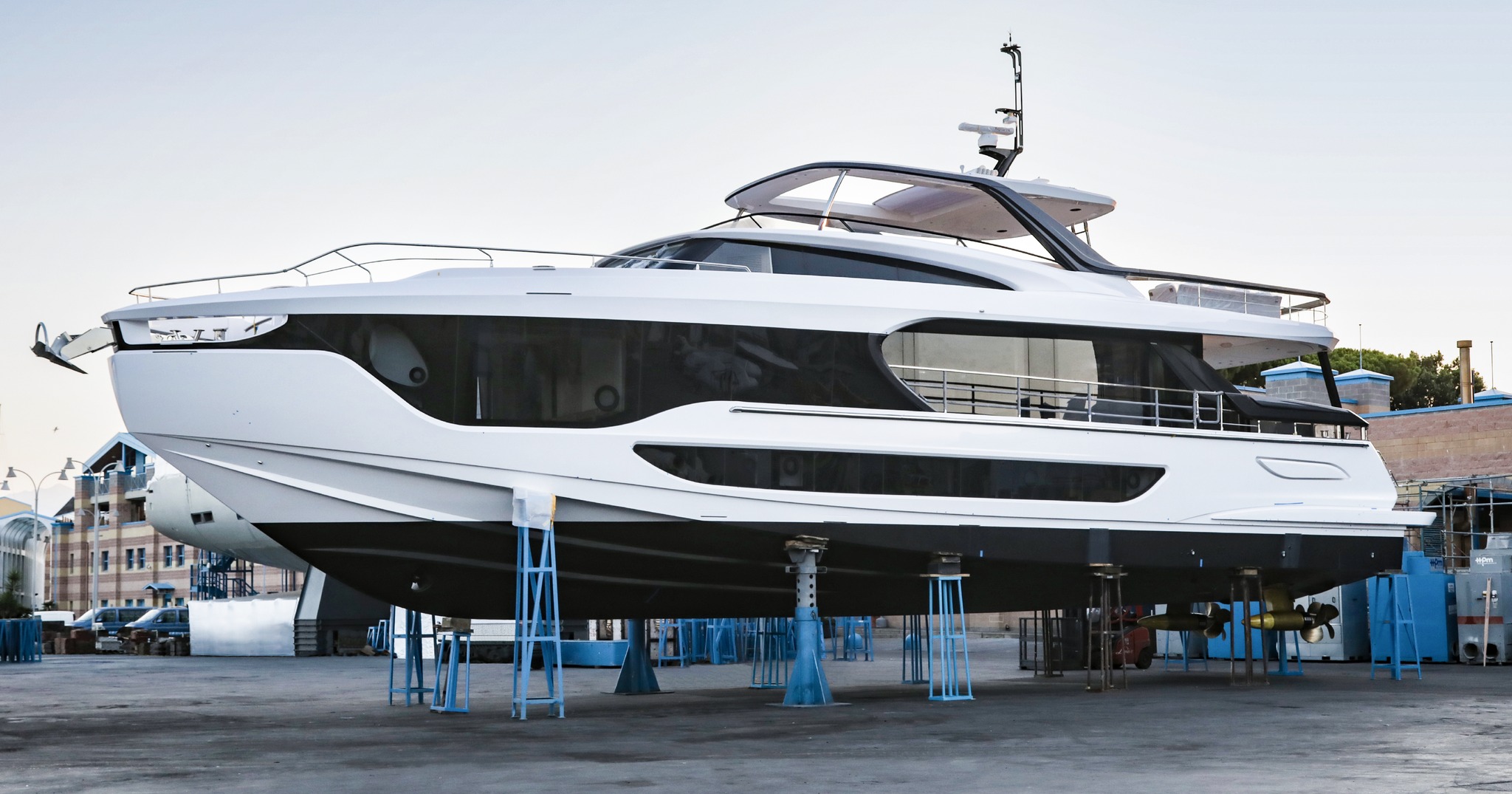 NY GRANDE MODELL 26M | AZIMUT YACHTS NORWAYAZIMUT YACHTS NORWAY